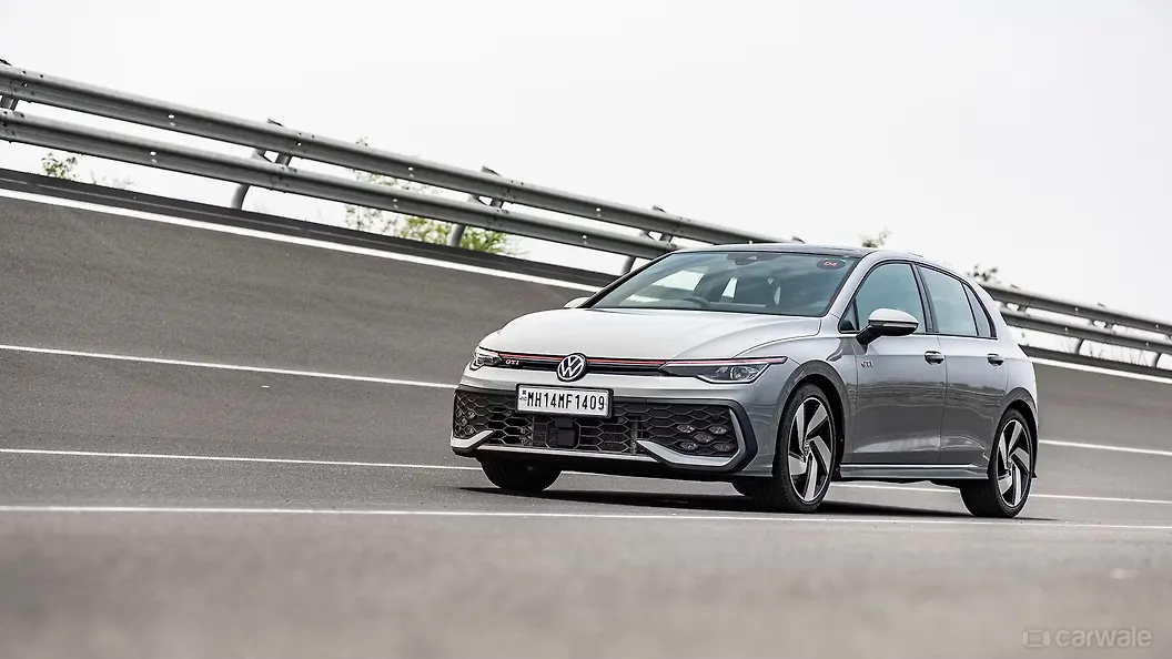 Golf GTI Left Front Three Quarter Image, Golf GTI Photos in India - CarWale