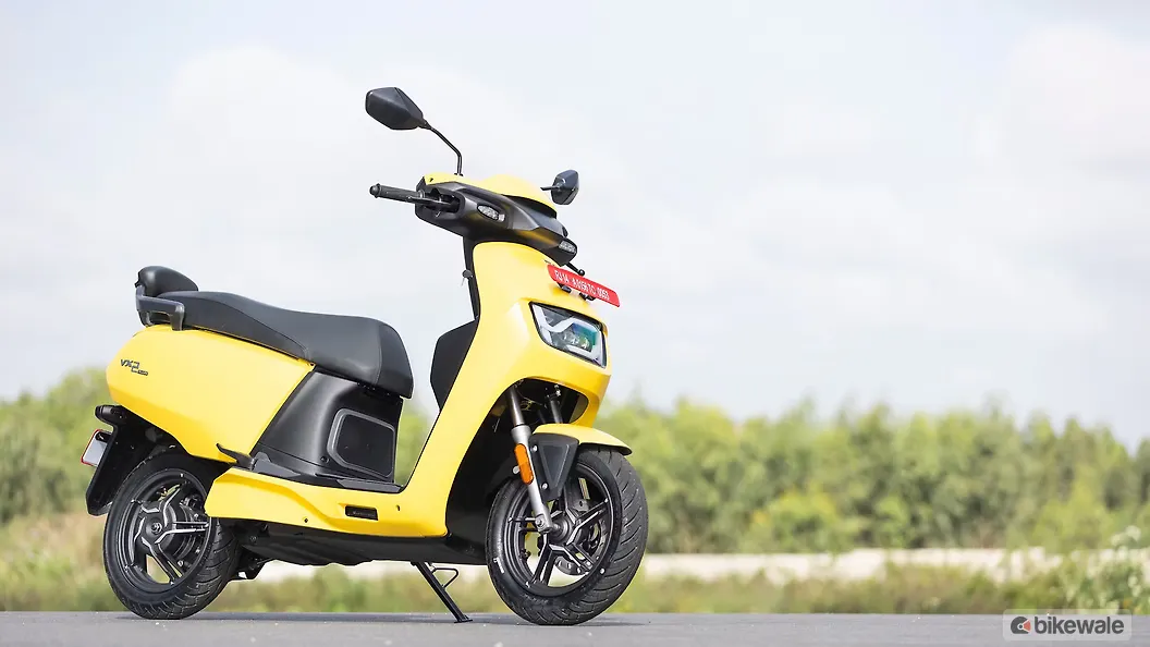 VIDA VX2 Left Front Three Quarter Image – BikeWale