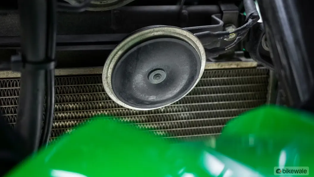 Kawasaki Ninja 300 Radiator Image – BikeWale