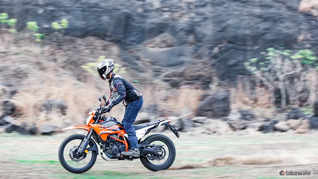 KTM 390 Enduro R Right Side View Image – BikeWale