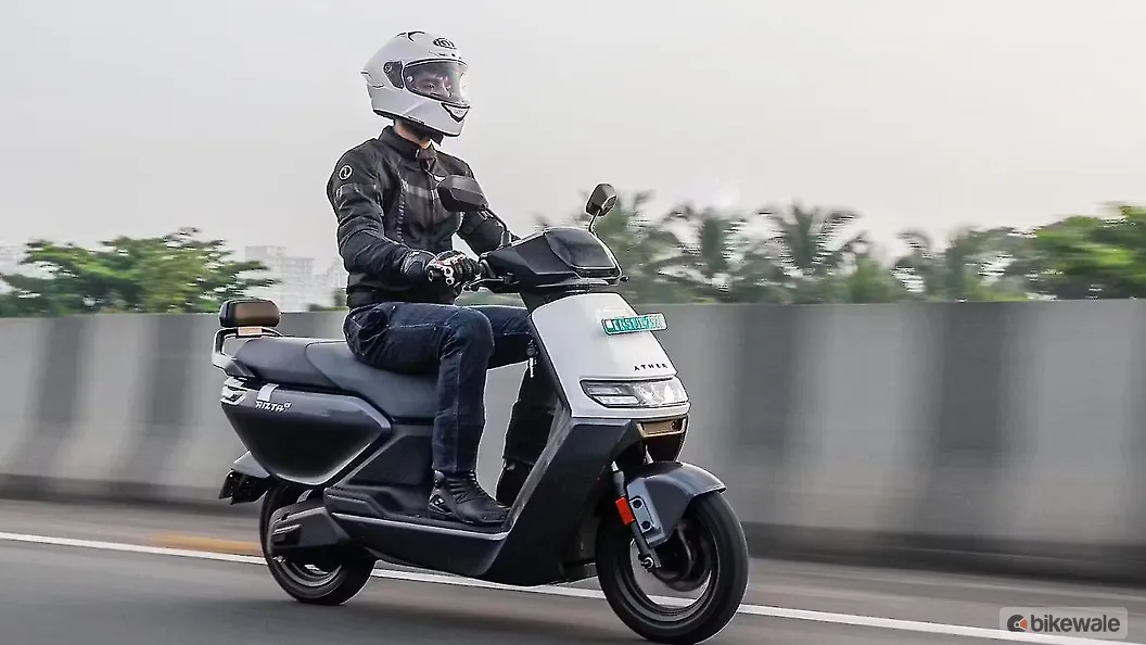 Ather Rizta Left Front Three Quarter Image – BikeWale