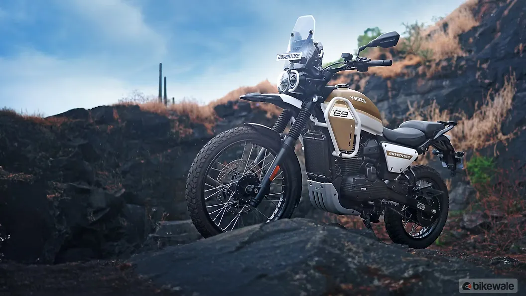 Yezdi Adventure Right Front Three Quarter Image – BikeWale