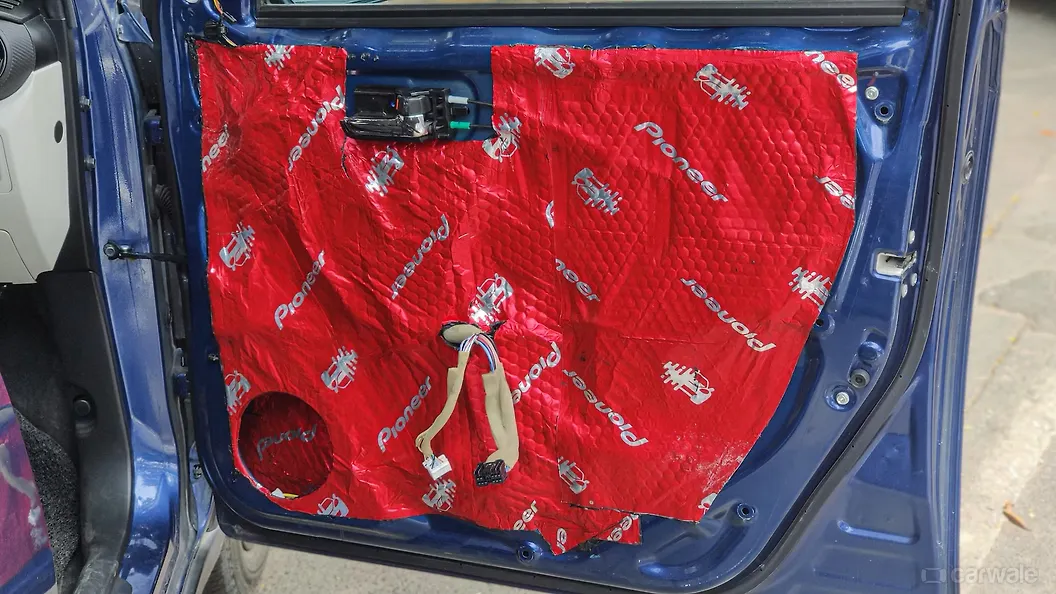 Ignis Left Side View Image, Ignis Photos in India - CarWale