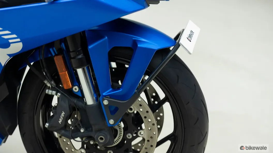 Suzuki GSX-8R Front Disc Brake Caliper Image – BikeWale