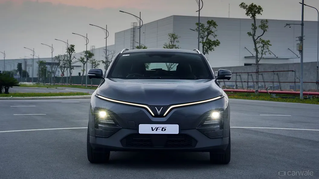 VF 6 Front View Image, VF 6 Photos in India - CarWale
