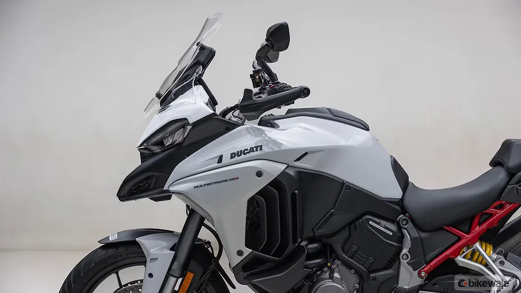 Ducati Multistrada V4 [2024] Branding/Fuel Tank Decal Image – BikeWale