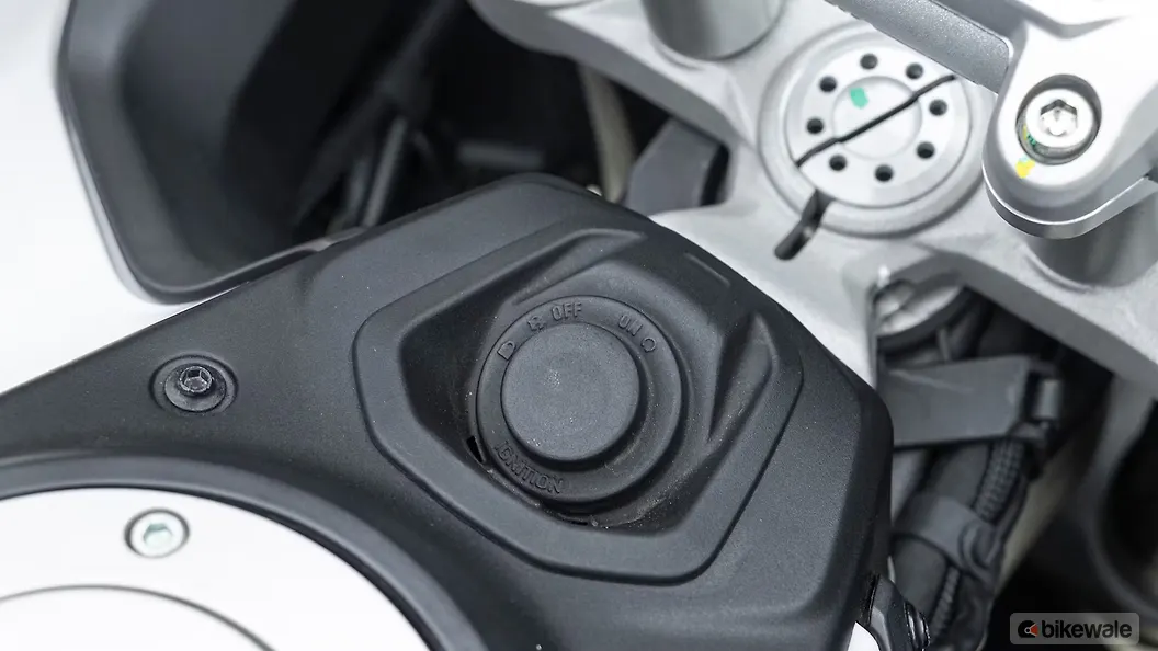 Ducati Multistrada V4 Keyless Ignition Switch Image – BikeWale