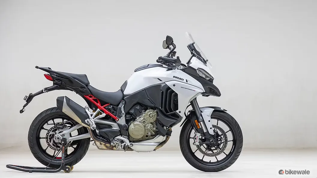 Ducati Multistrada V4 [2024] Right Side View Image – BikeWale