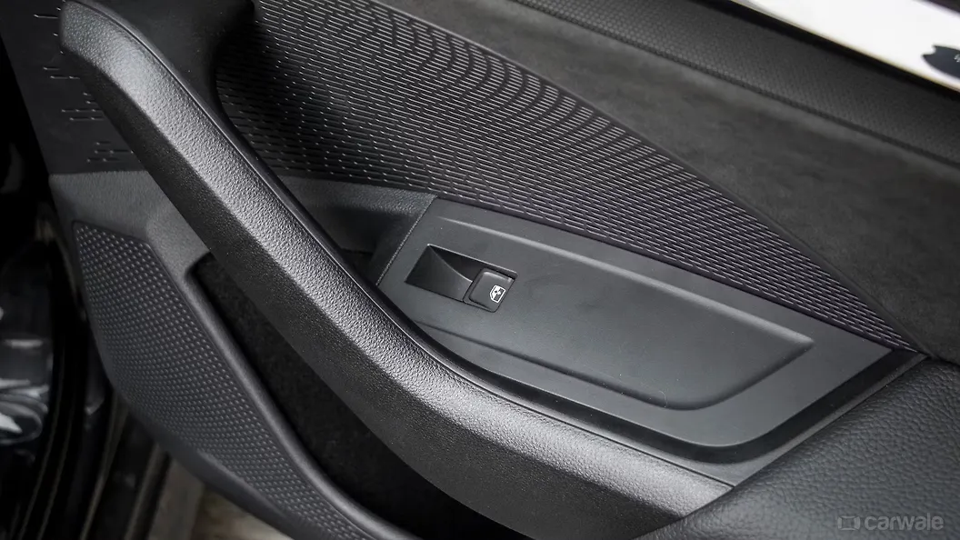 Octavia RS Rear Power Window Switches Image, Octavia RS Photos in India ...