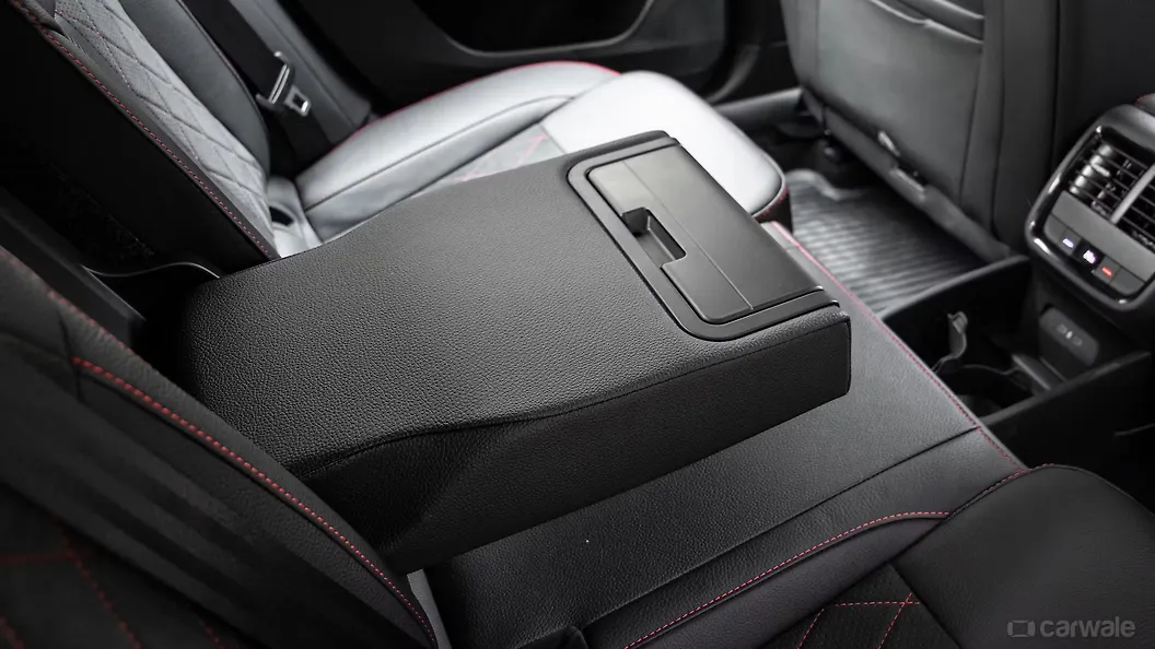 Octavia RS Rear Row Centre Arm Rest Image, Octavia RS Photos in India ...