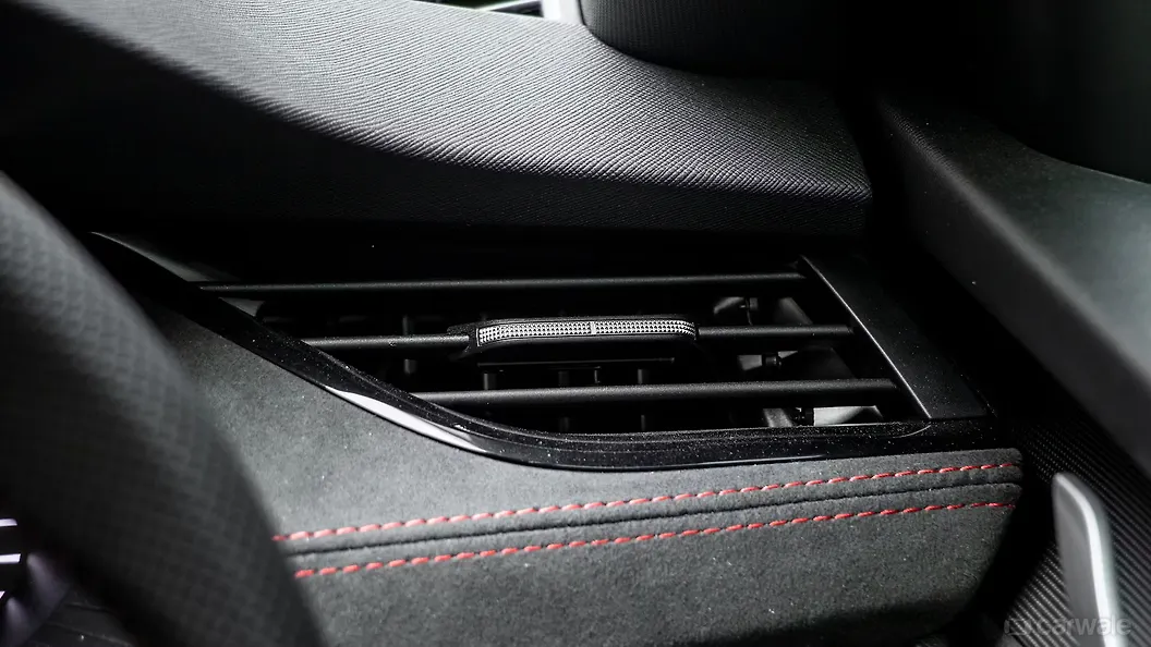 Octavia RS Front Centre Air Vents Image, Octavia RS Photos in India ...