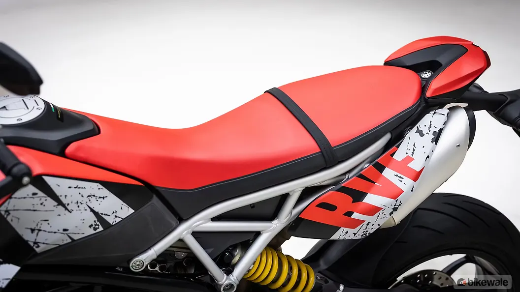 Ducati Hypermotard 950 Drive Chain and Sprocket Image – BikeWale