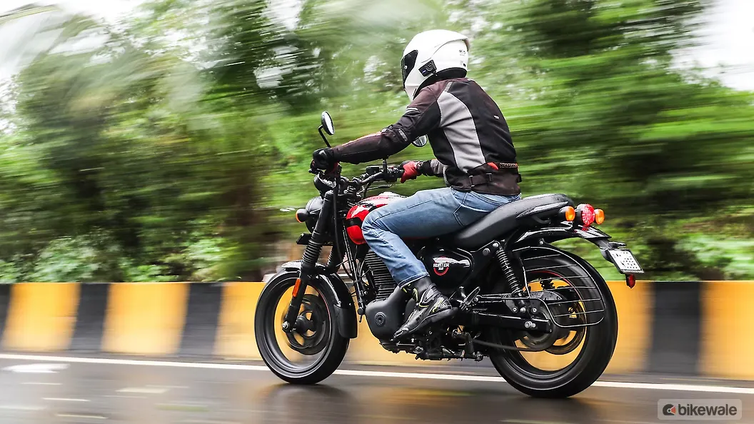 Royal Enfield Hunter 350 Right Side View Image – BikeWale