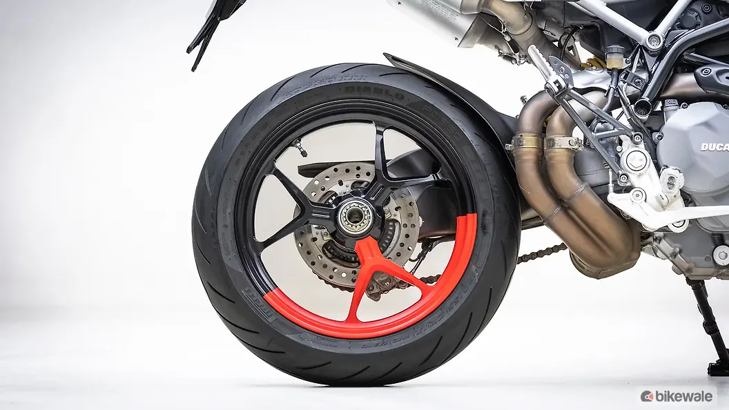Ducati Hypermotard 950 Rear Wheel Image – BikeWale