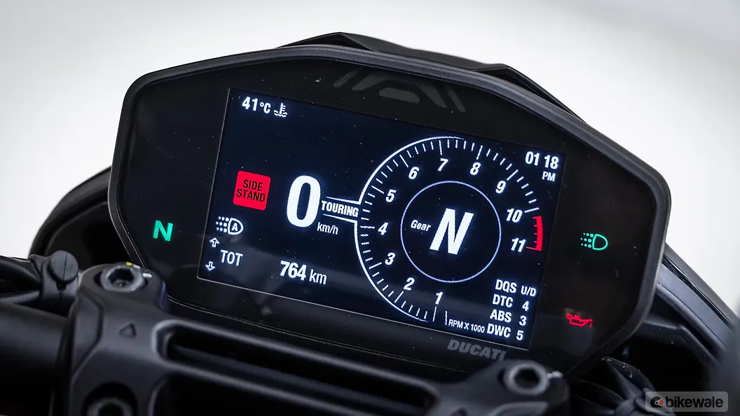 Ducati Hypermotard 950 TFT / Instrument Cluster Image – BikeWale