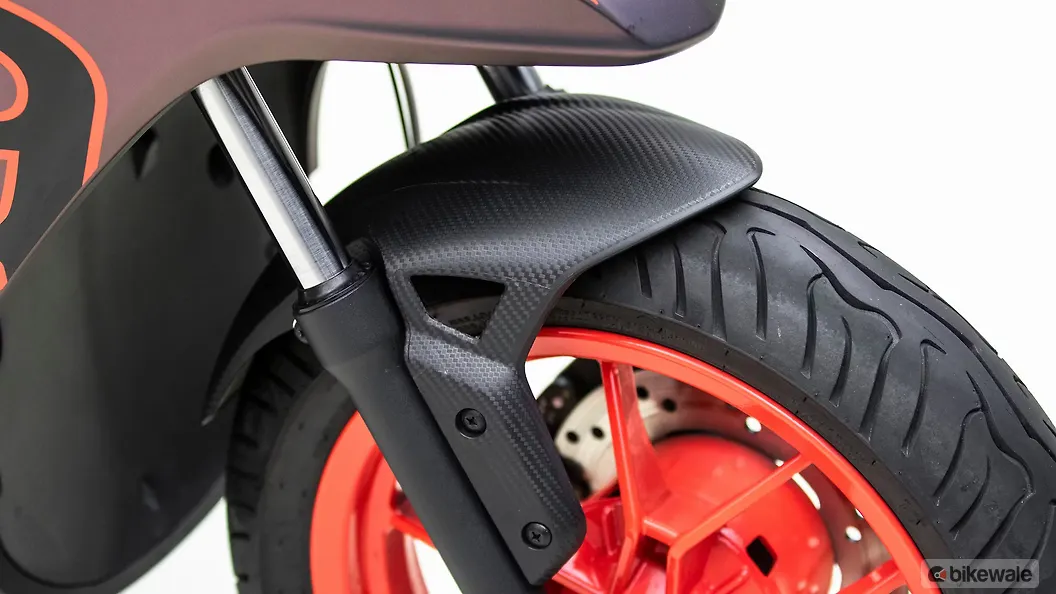 Aprilia SR 175 Front Wheel Image – BikeWale