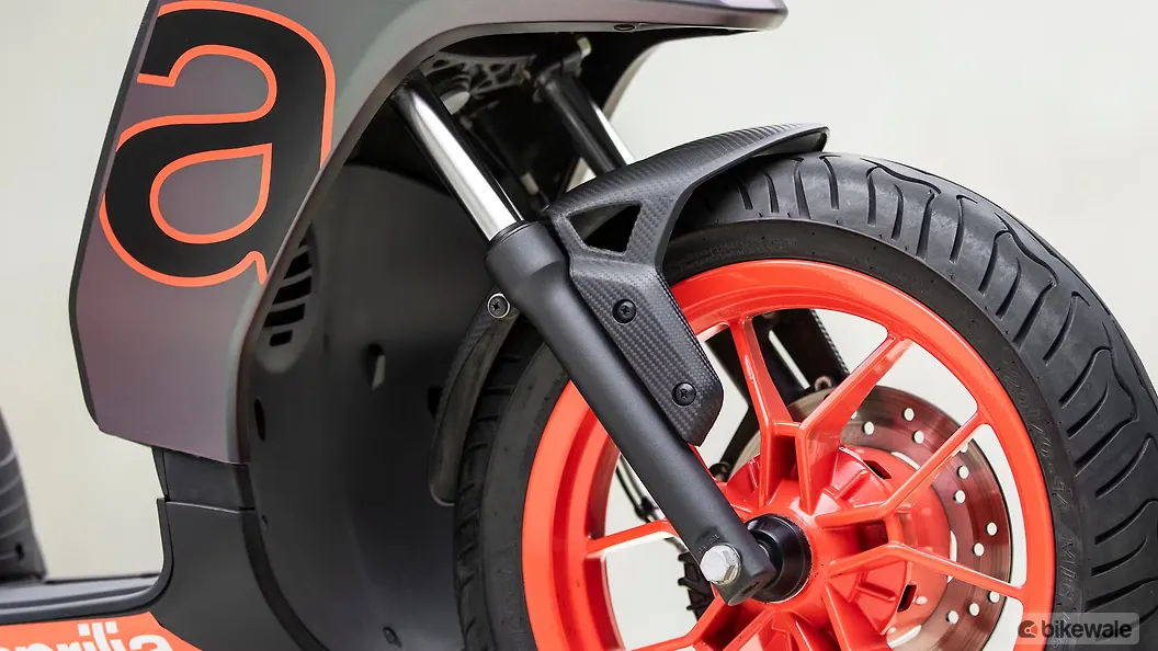 Aprilia SR 175 Front Wheel Image – BikeWale