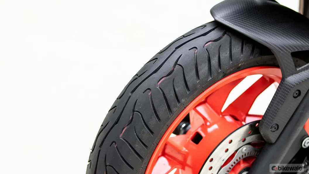 Aprilia SR 175 Front Wheel Image – BikeWale