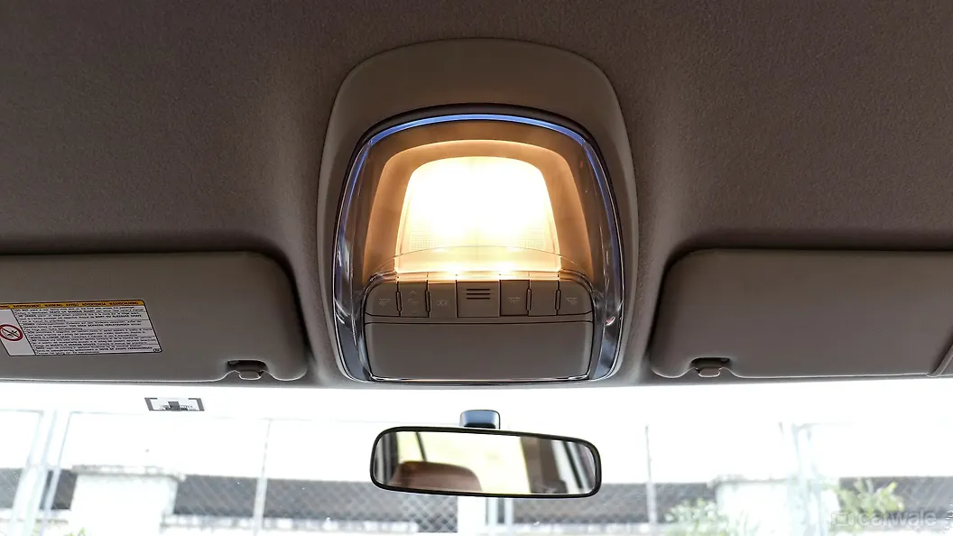 Innova Crysta [2016-2020] Roof Mounted Controls/Sunroof & Cabin Light ...