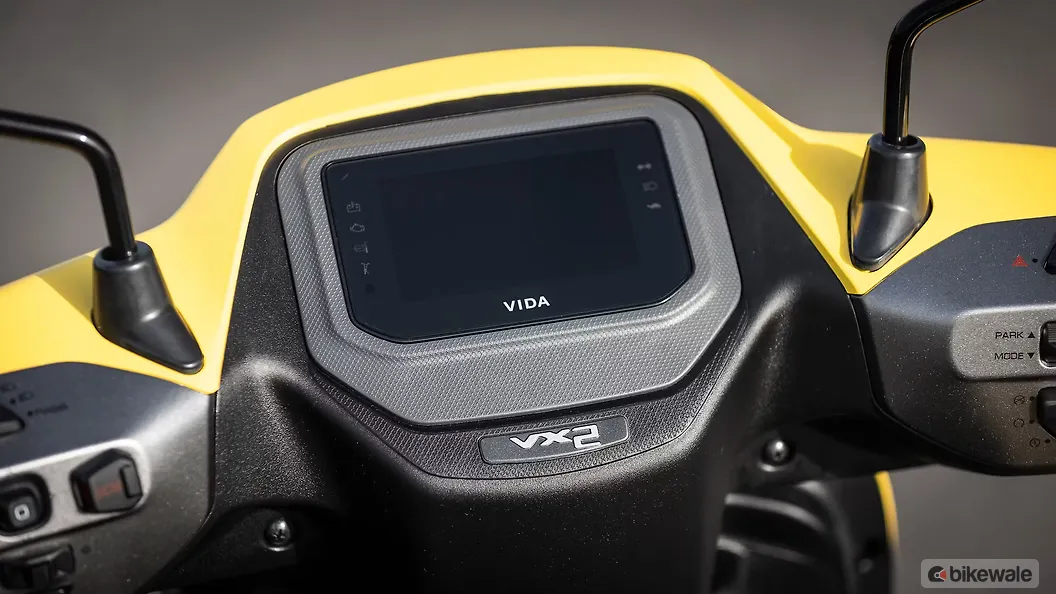 VIDA VX2 Right Front Three Quarter Image – BikeWale
