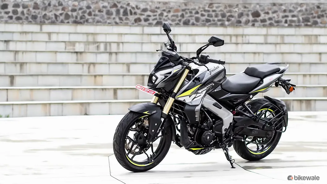 Bajaj Pulsar NS400Z Left Front Three Quarter Image – BikeWale