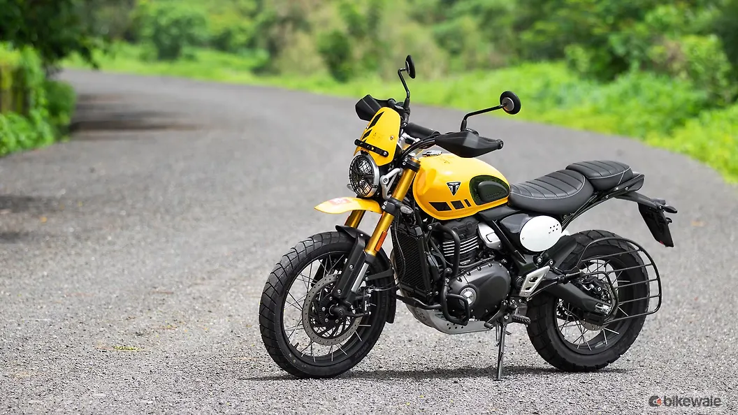 Triumph Scrambler 400 XC Left Front Three Quarter Image – BikeWale