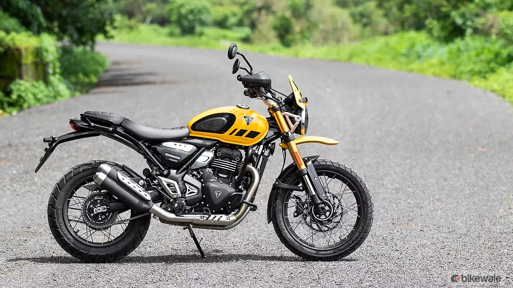 Triumph Scrambler 400 XC Right Side View Image – BikeWale