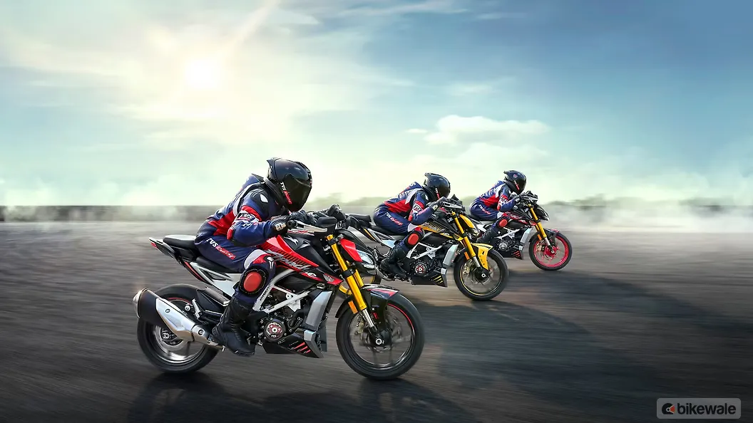 TVS Apache RTR 310 Right Side View Image – BikeWale