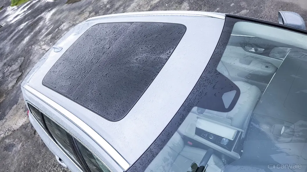 XC60 Rear Seats Image, XC60 Photos in India - CarWale