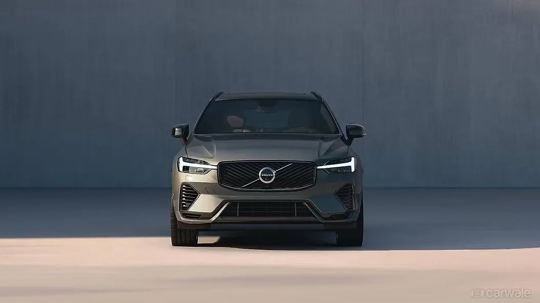 XC60 Front View Image, XC60 Photos in India - CarWale