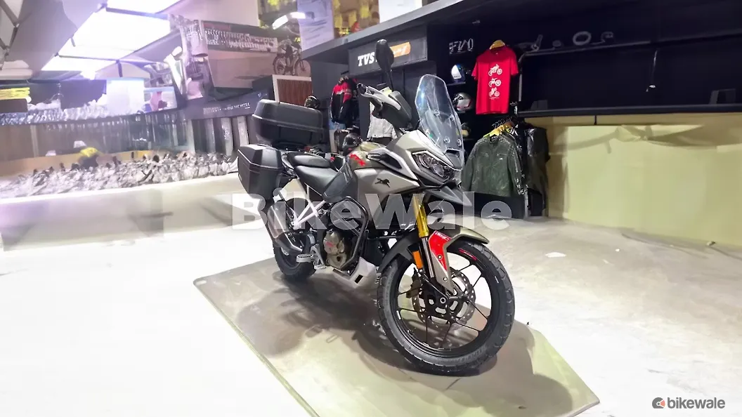 TVS Apache RTX 300 Right Side View Image – BikeWale