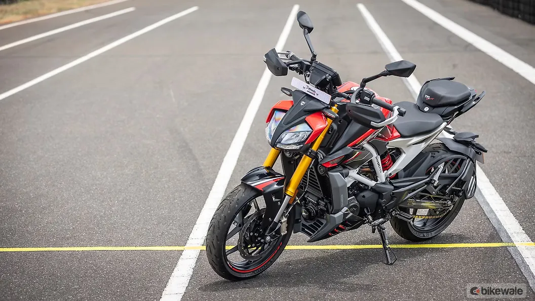 TVS Apache RTR 310 Left Front Three Quarter Image – BikeWale