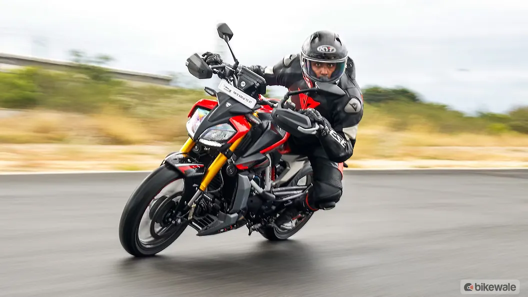 TVS Apache RTR 310 Left Front Three Quarter Image – BikeWale