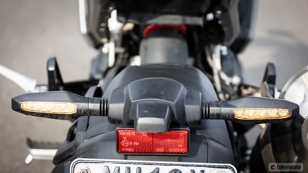 TVS Apache RTR 310 Handlebar Image – BikeWale