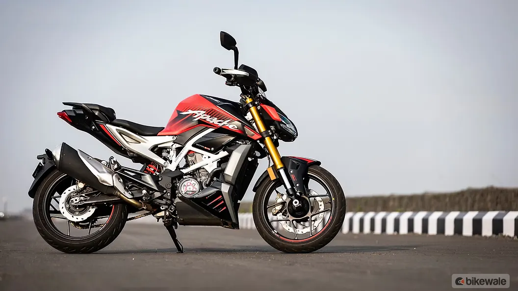 TVS Apache RTR 310 Right Side View Image – BikeWale