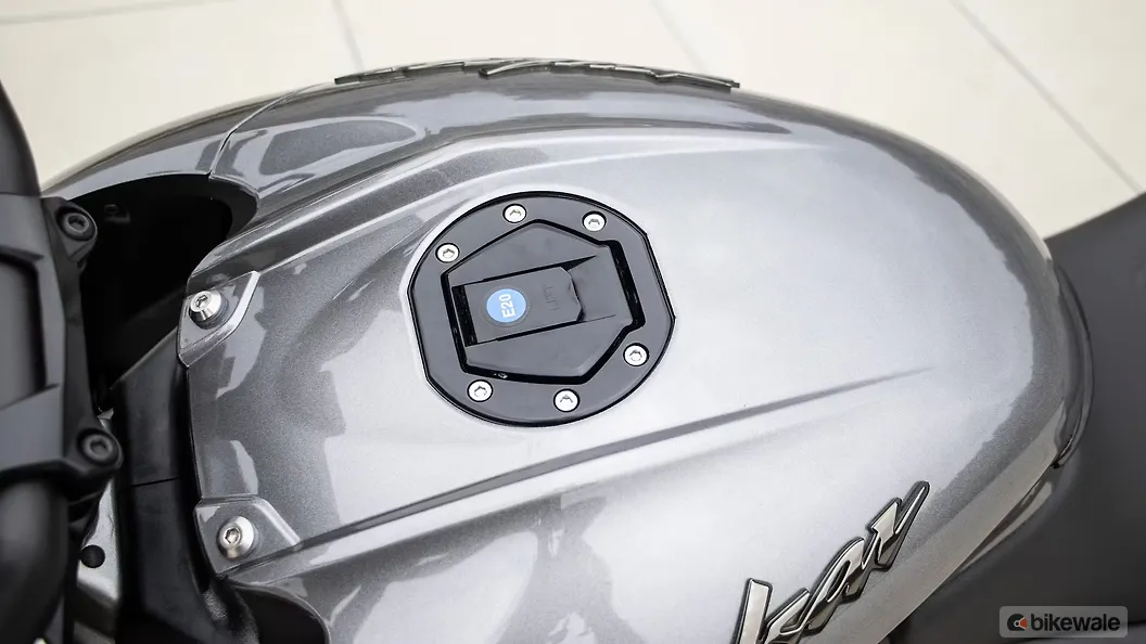 Bajaj Pulsar NS400Z Fuel Tank Image – BikeWale