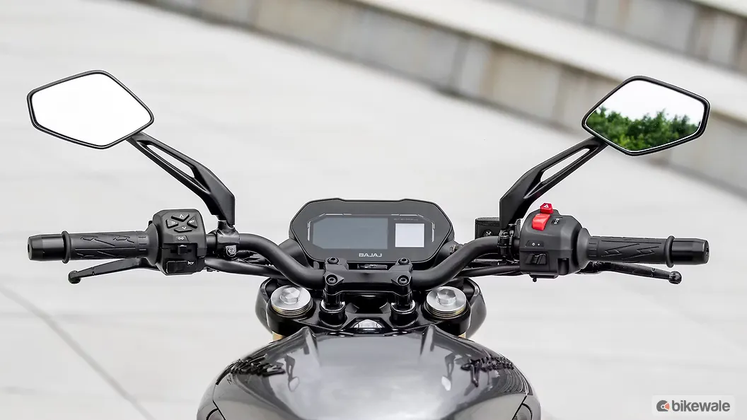 Bajaj Pulsar NS400Z Handlebar Image – BikeWale
