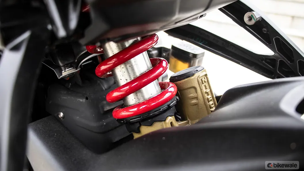 Bajaj Pulsar NS400Z Rear Suspension Image – BikeWale