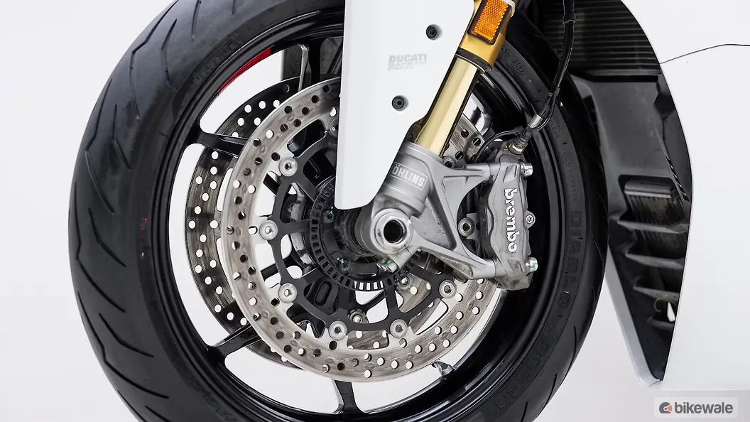Ducati SuperSport Front Wheel Image – BikeWale