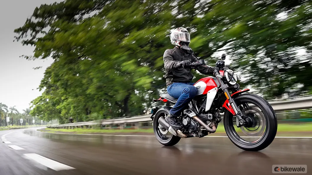 Ducati Scrambler Icon Right Side View Image – BikeWale