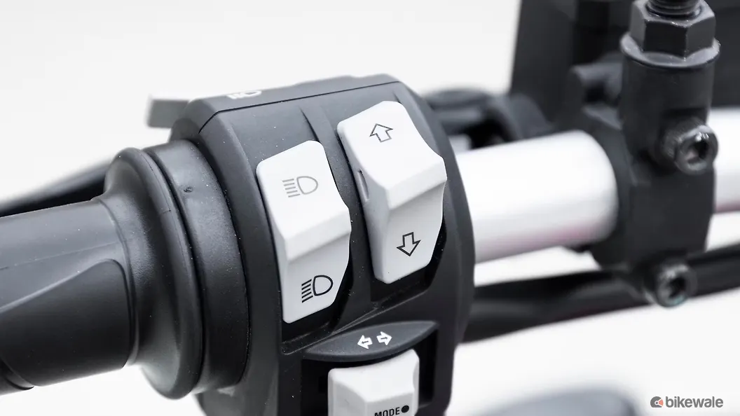 Ducati Scrambler Icon Right Side View Image – BikeWale