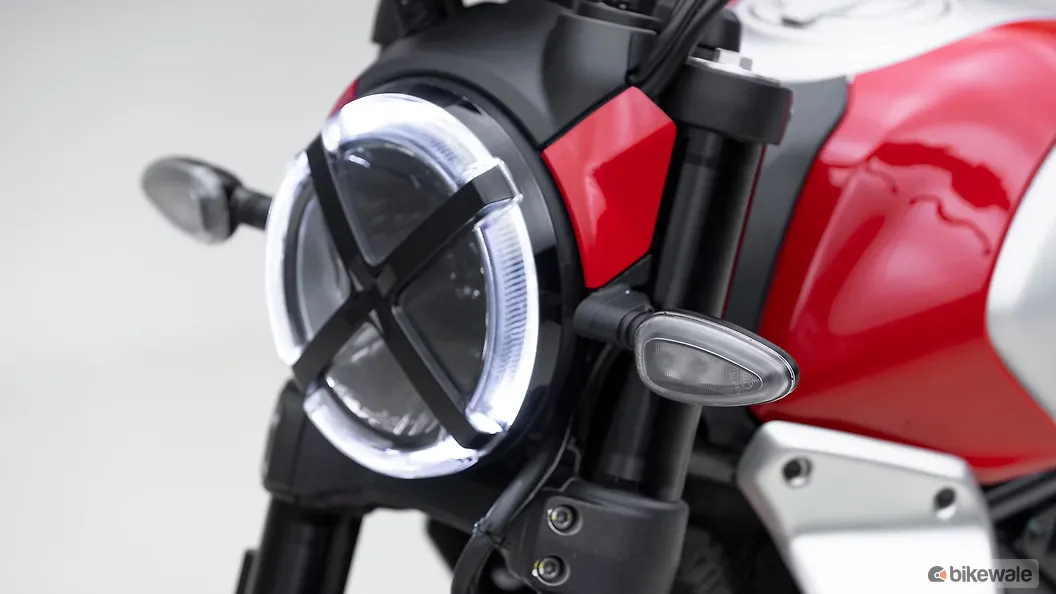 Ducati Scrambler Icon Right Side View Image – BikeWale