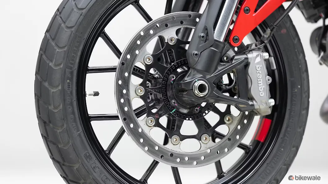 Ducati Scrambler Icon Right Side View Image – BikeWale