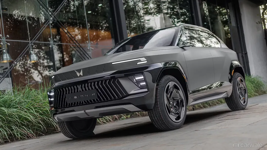 Vision X Compact SUV Right Front Three Quarter Image, Vision X Compact ...