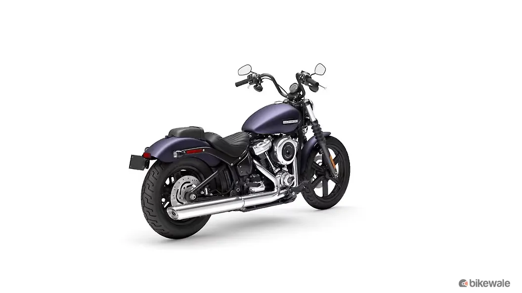Harley-Davidson Street Bob Right Front Three Quarter Image – BikeWale