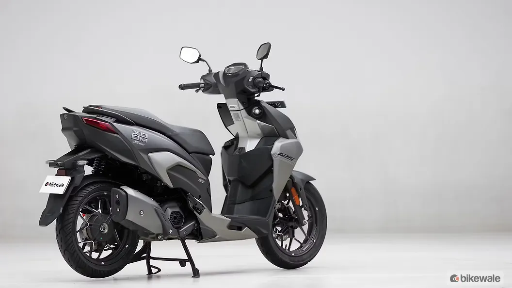 Hero Xoom 125 Right Front Three Quarter Image – BikeWale