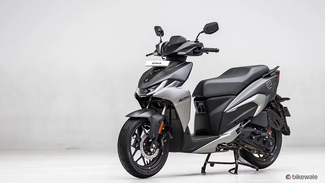 Hero Xoom 125 Right Front Three Quarter Image – BikeWale