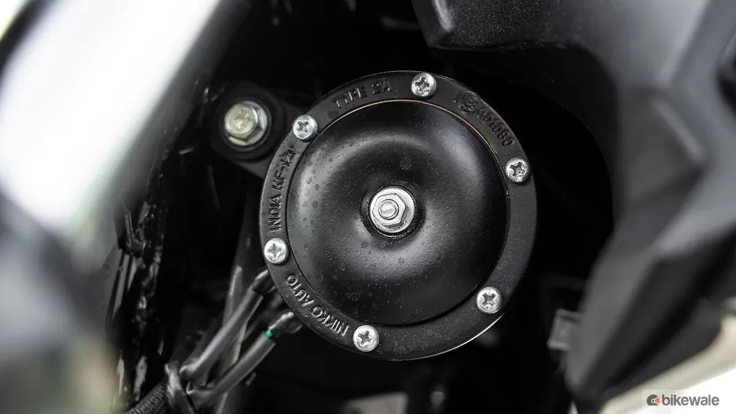 Hero Glamour X 125 Front Wheel Image – BikeWale