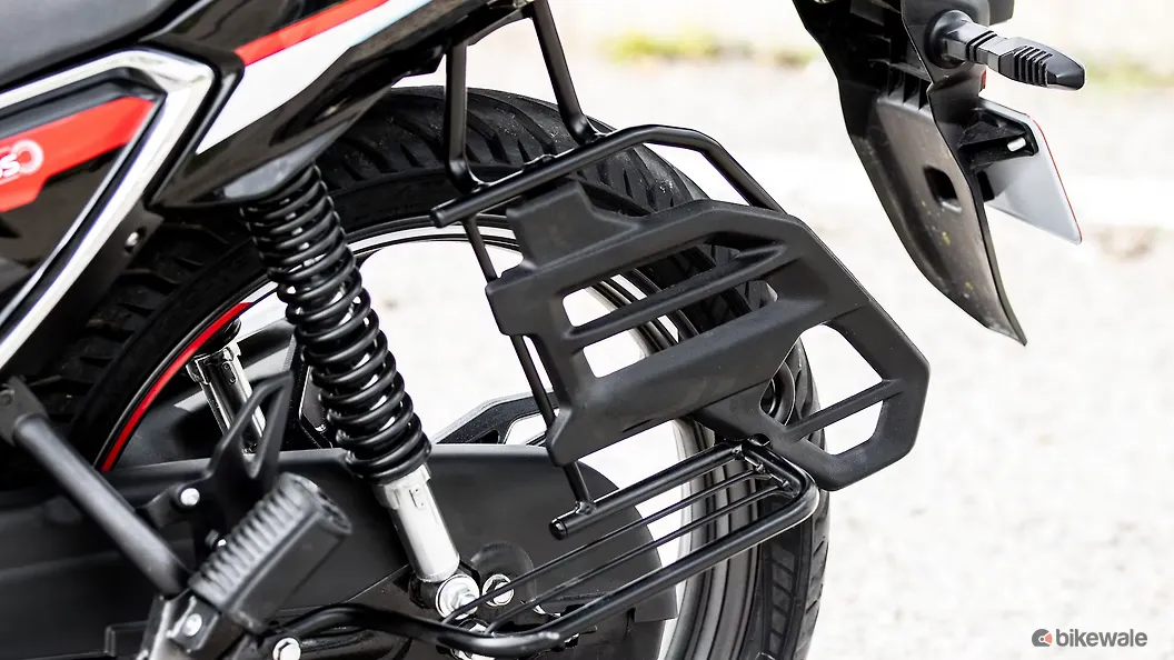 Hero Glamour X 125 Rear Reflex Reflector Image – BikeWale