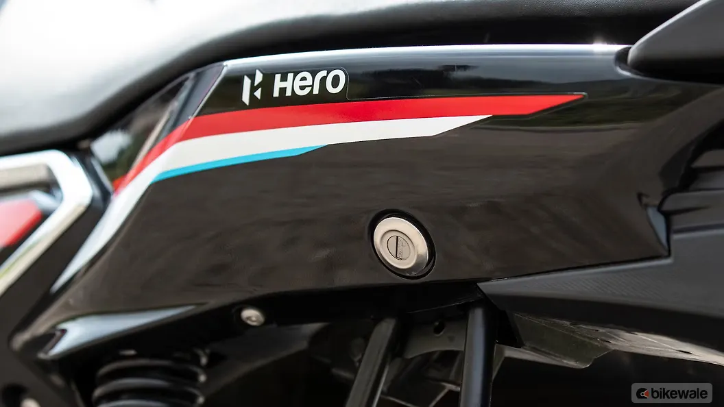 Hero Glamour X 125 Seat Remove/Fix Lock Image – BikeWale